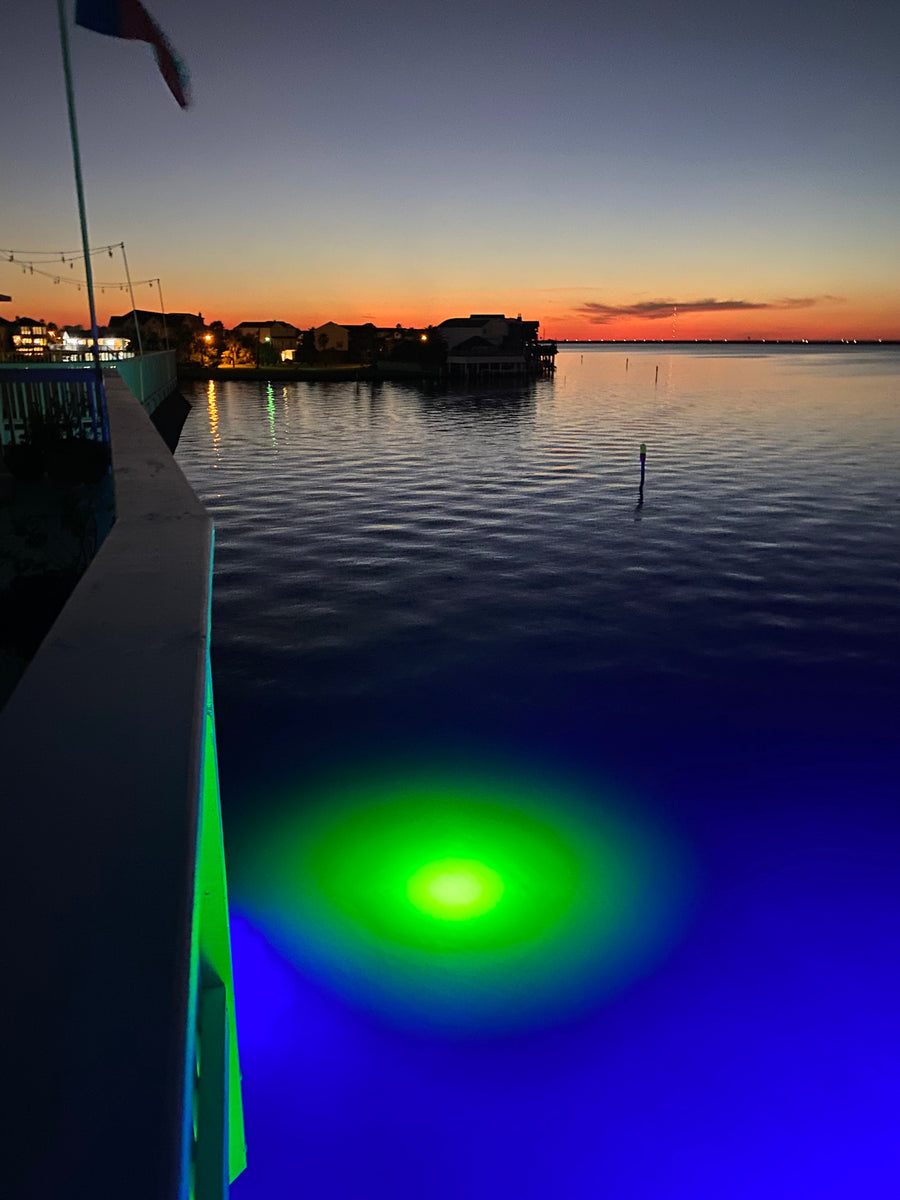 American-Made: The Best Fishing Lights For Your Dock – Under Water ...